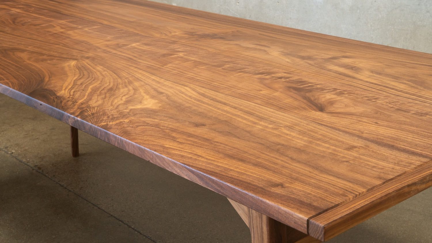 Charis Dining Table – Pete Deeble Furniture